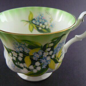 Royal Albert | Other | Royal Albert Bone China England Radiance Series ...